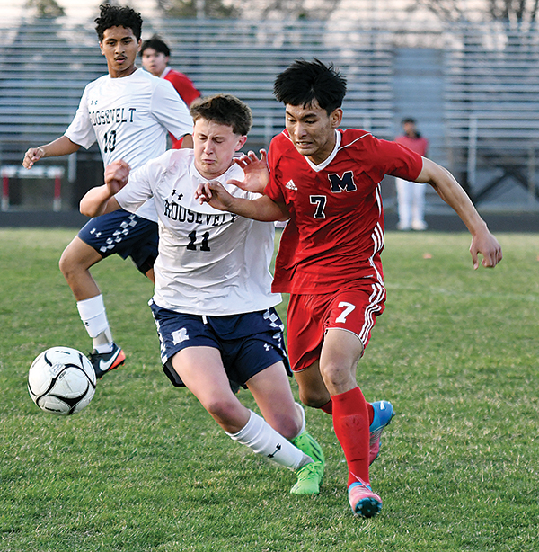 Leonard Cole Field finale falls Roughriders’ way | News, Sports, Jobs ...